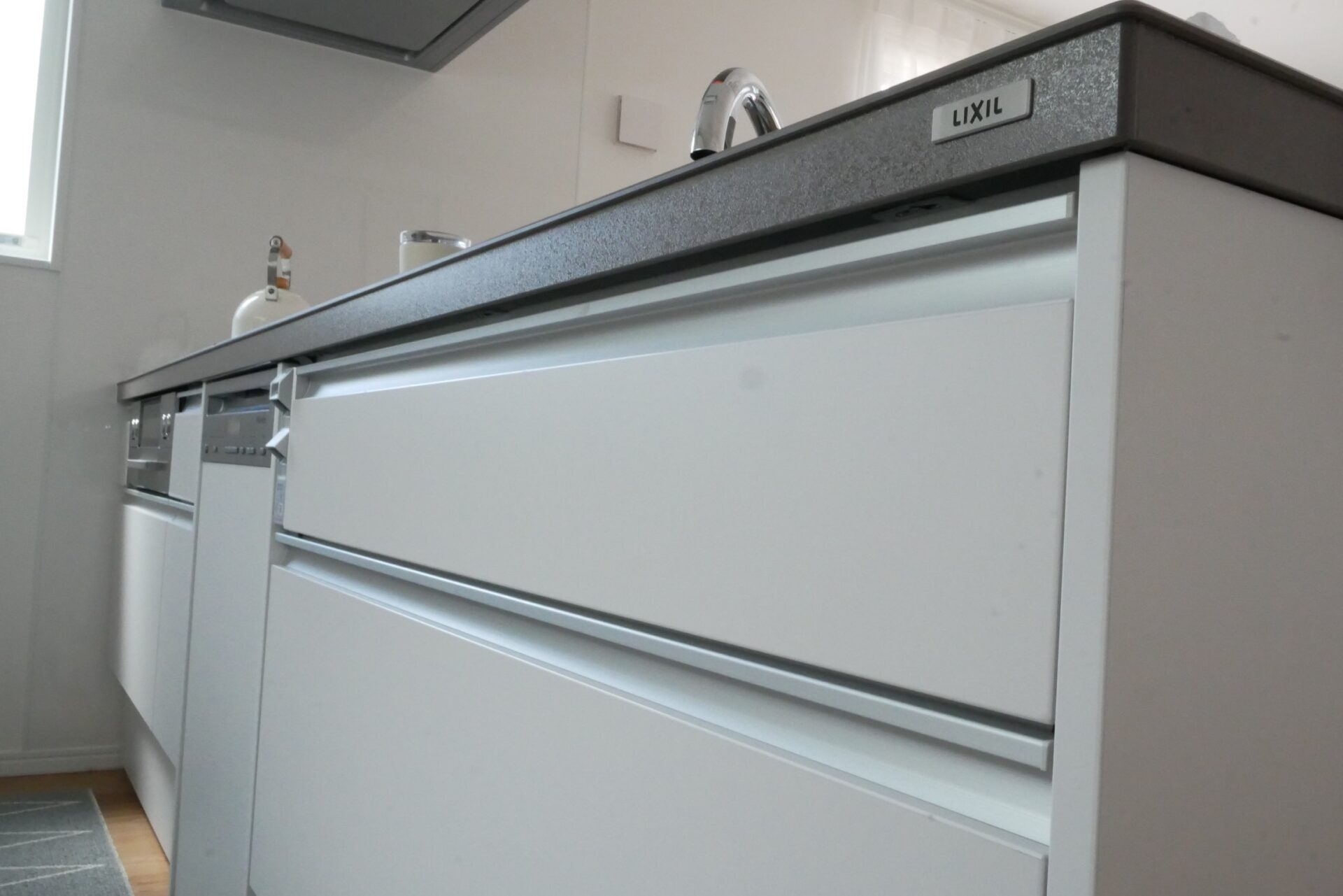 LIXILの最高級キッチン・リシェルsiで選んだワークトップ・オプション・設備まとめ | らくらし